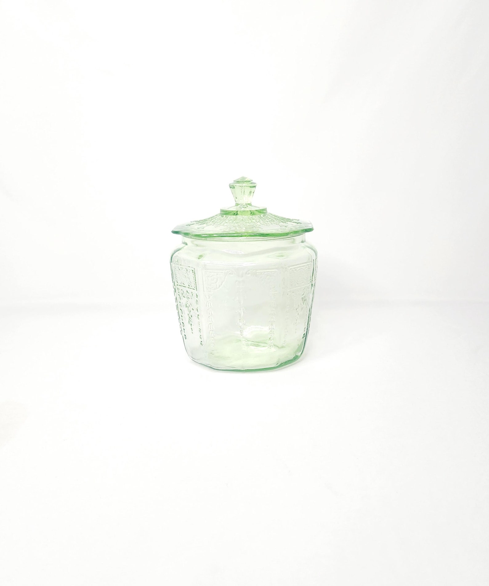 Anchor Hocking Princess Green Uranium Cookie Jar With Lid Glows ...
