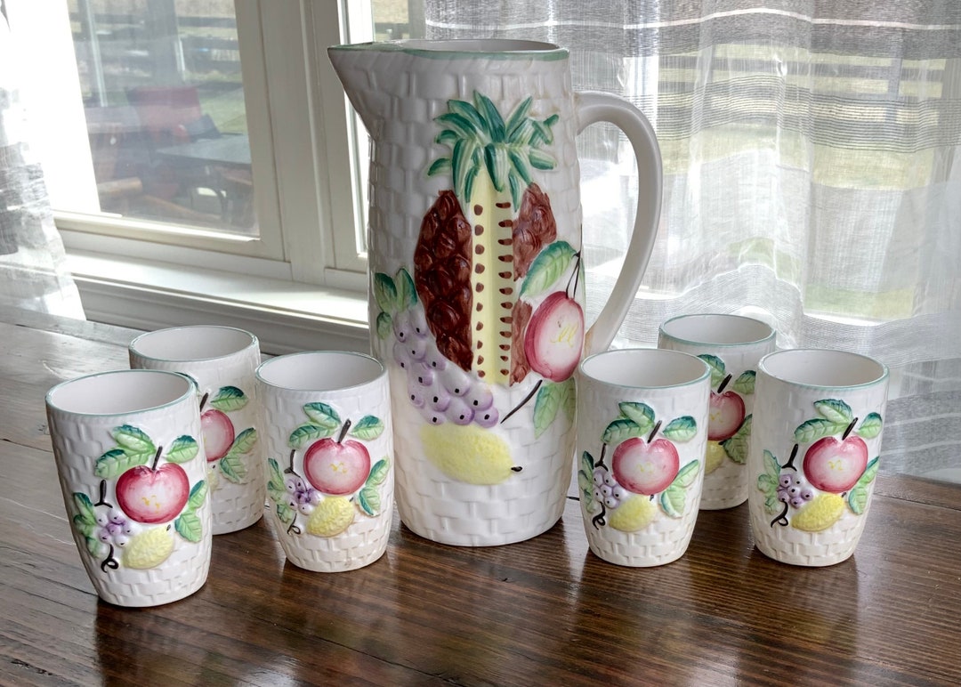 Vintage Pretty Pineapple 7 Pc. Pitcher and Cup Set - Etsy