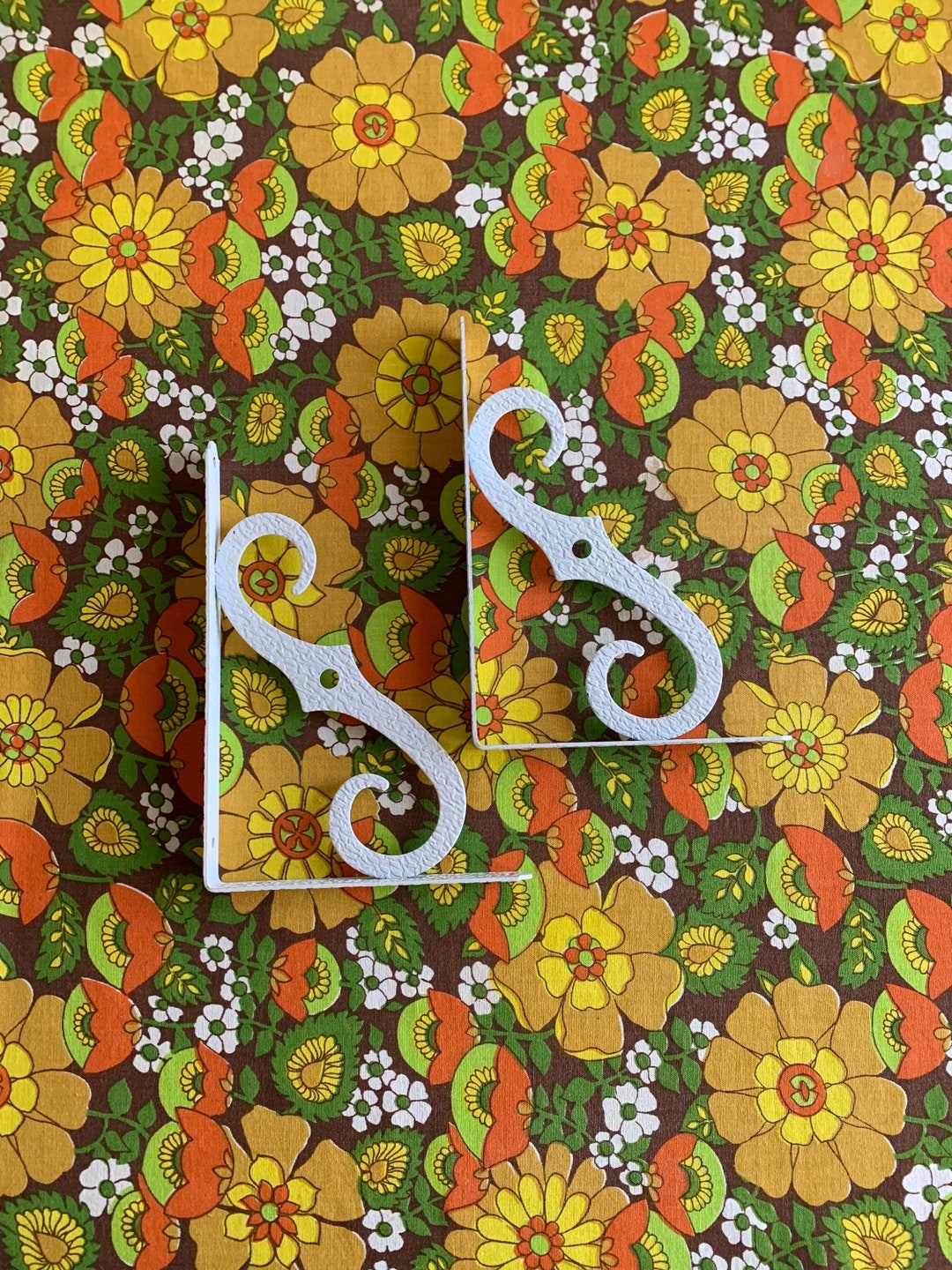 Vintage Metal Scroll Wall Shelf Brackets (2) - Etsy