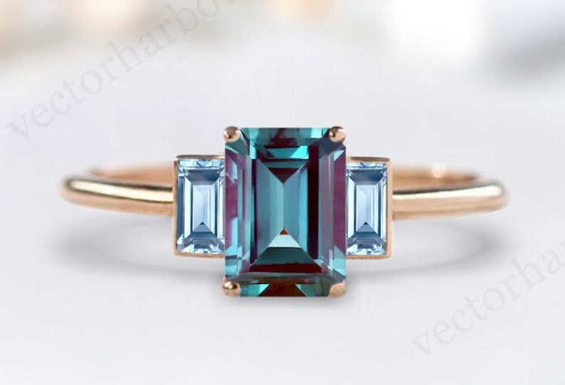 Emerald Cut Alexandrite Engagement Ring for Women 14k Gold - Etsy