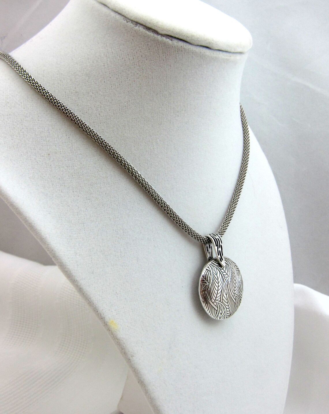 Reversible Silver Lentil Pendant - Etsy