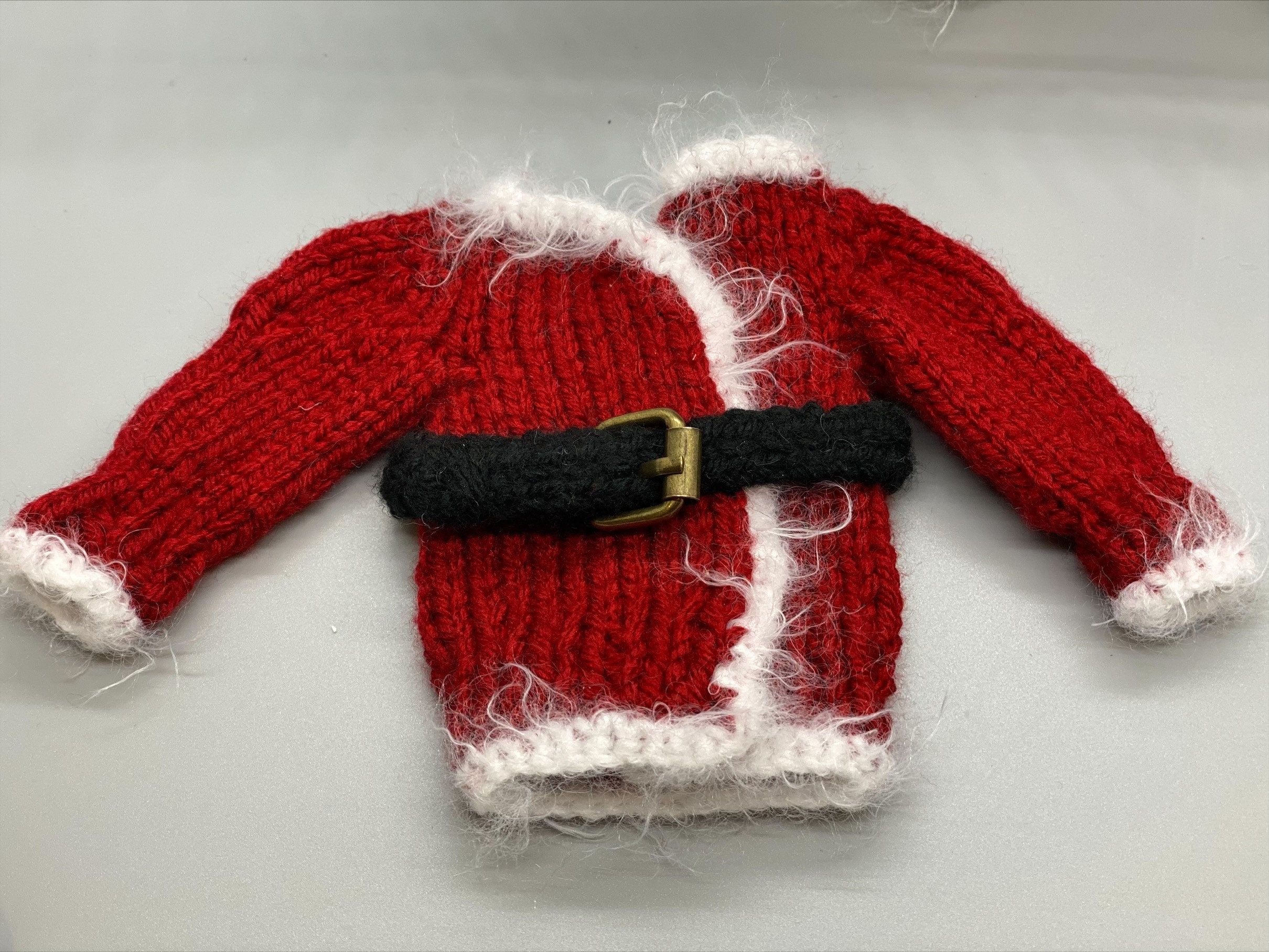 Santa Knitting Pattern, Santas Laundry, Hanging Out the Laundry, Santa ...