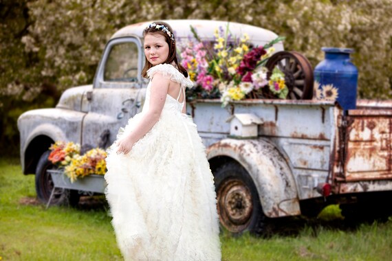 Spring Vintage Pickup Truck With Spring Blooms Antique Pickup - Etsy