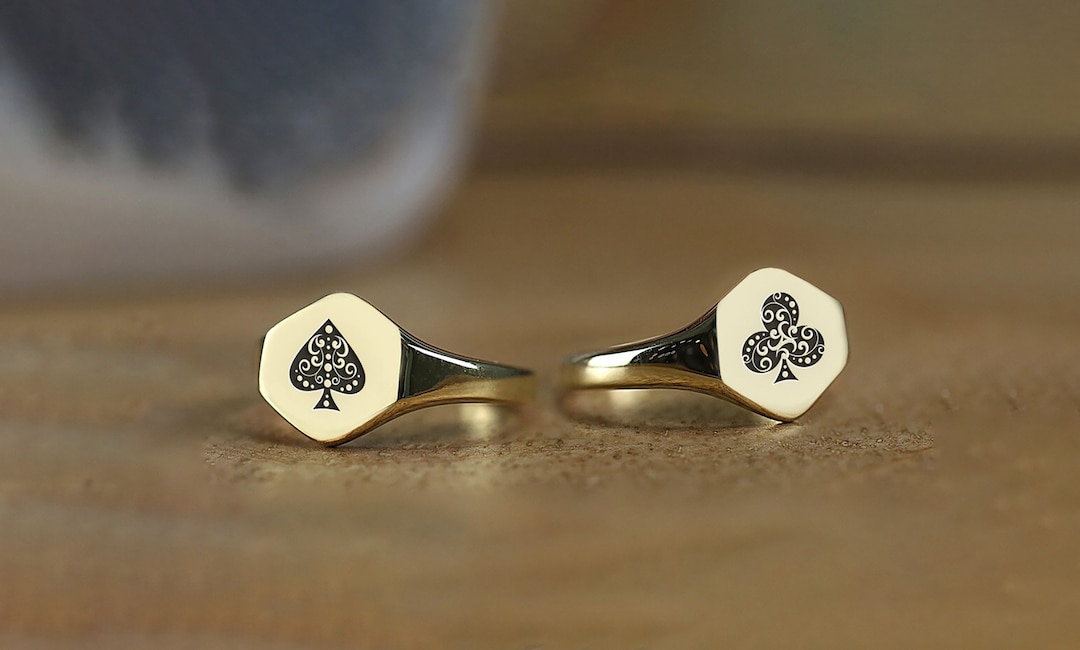 Poker Clubs Hexagon Ring · 14k Gold Poker Signet Ring · Engraved Clubs ...