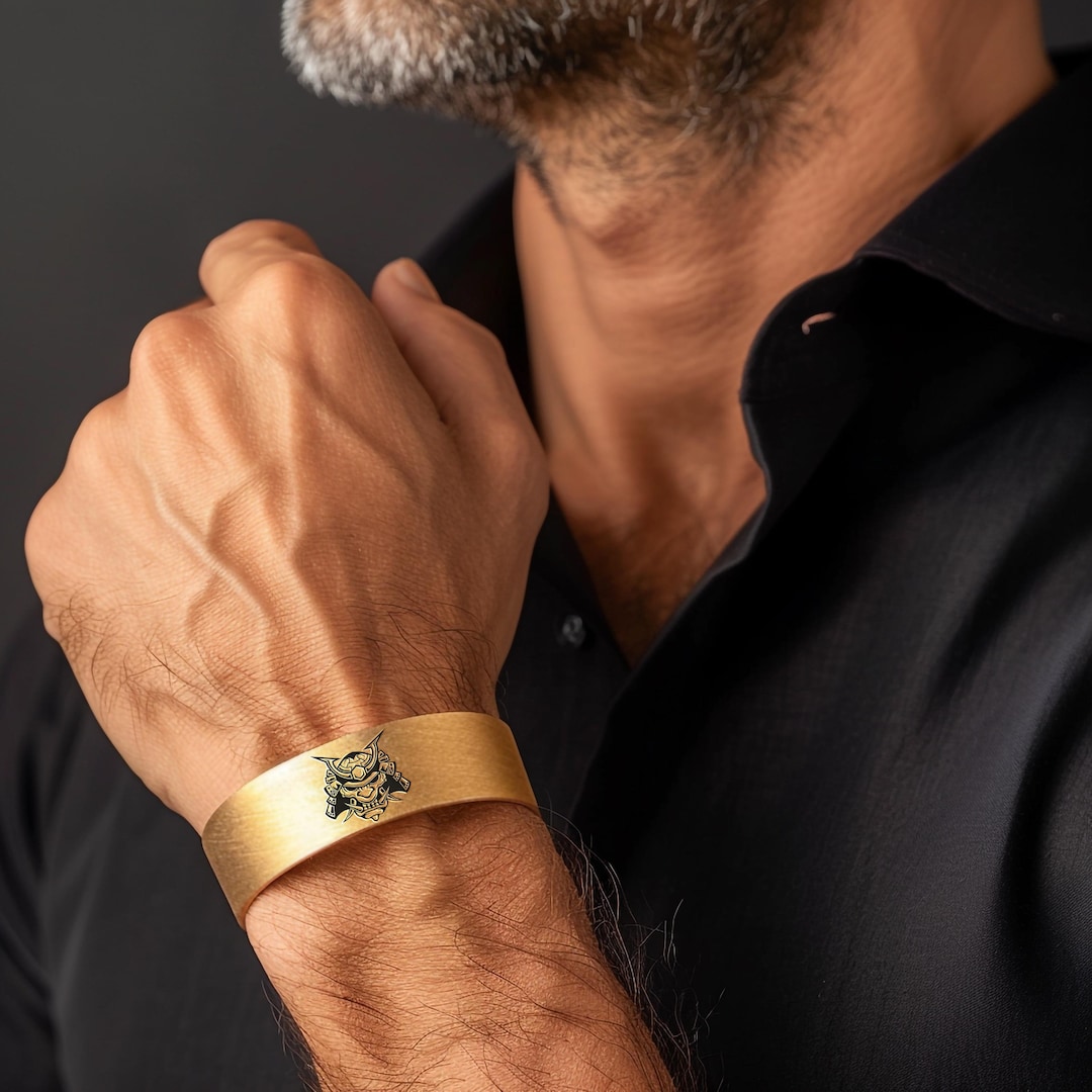 Japanese Samurai Bracelet · Engraved Samurai Bracelet · 14k Gold ...