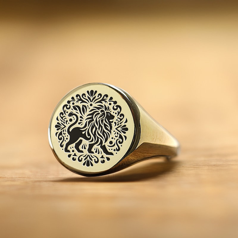 Lion Signet Ring - Etsy