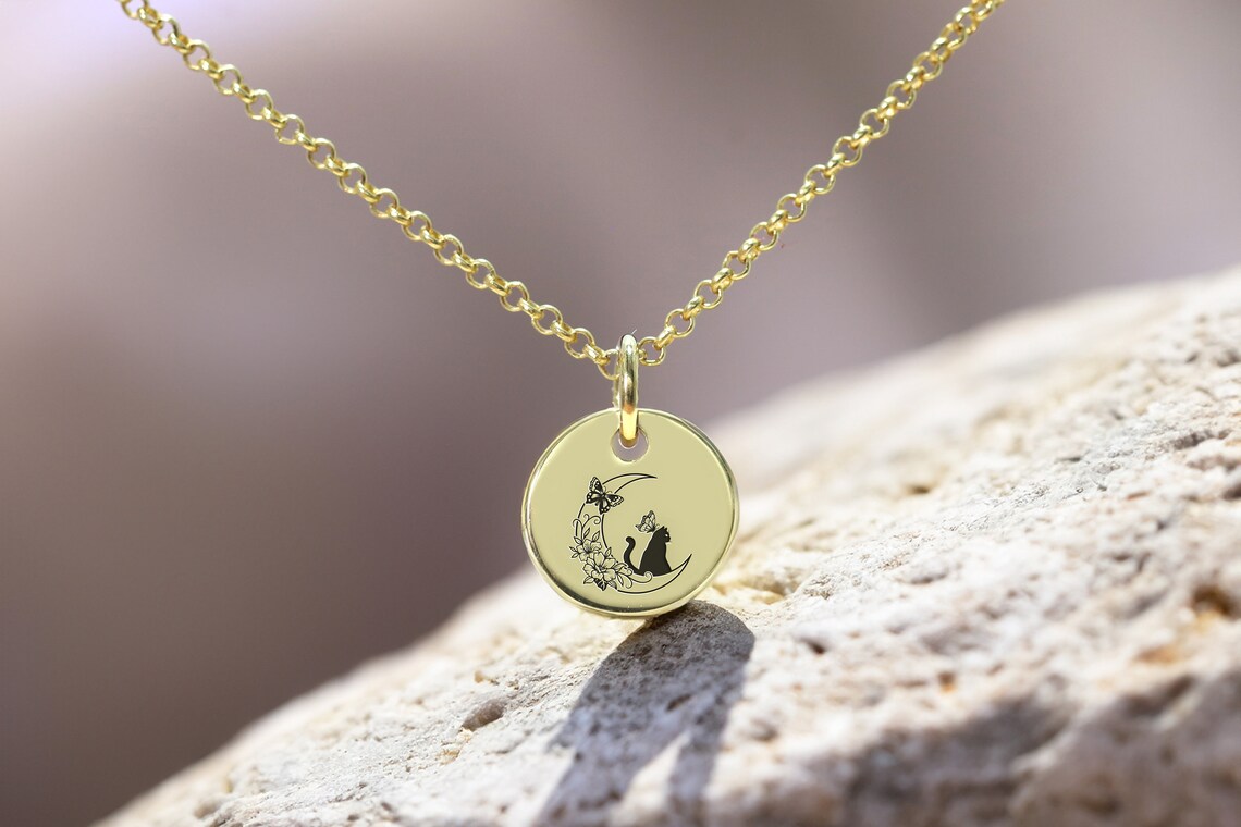 Cute Cat Pendant Necklace · Custom Cat Necklace · Round Pendant ...