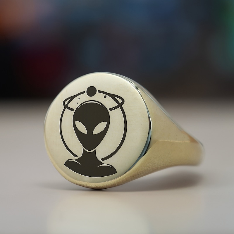 Alien Ring - Etsy