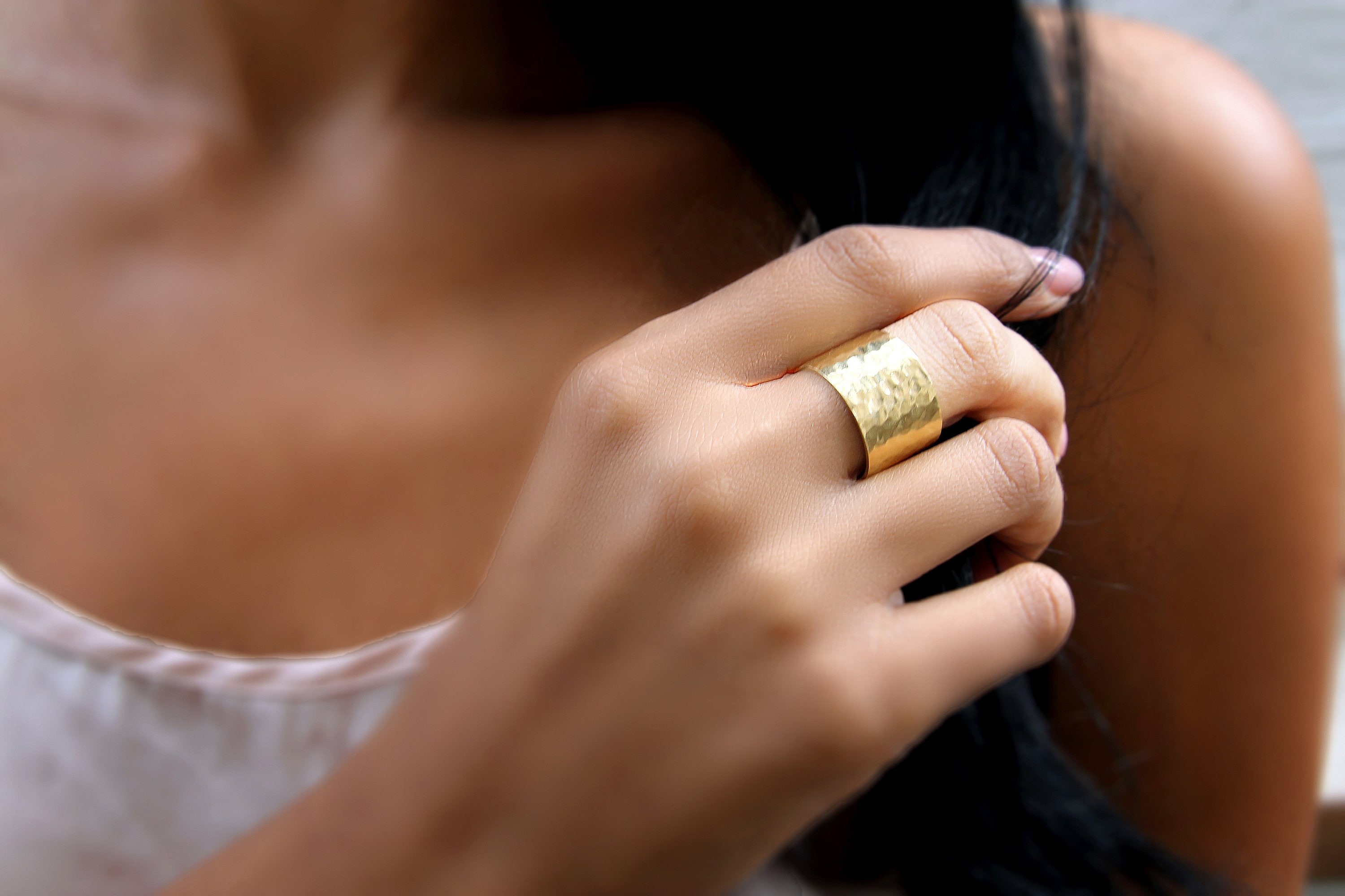 Gold Hammered Ring Wide Gold Band Simple Hammered Band | Etsy