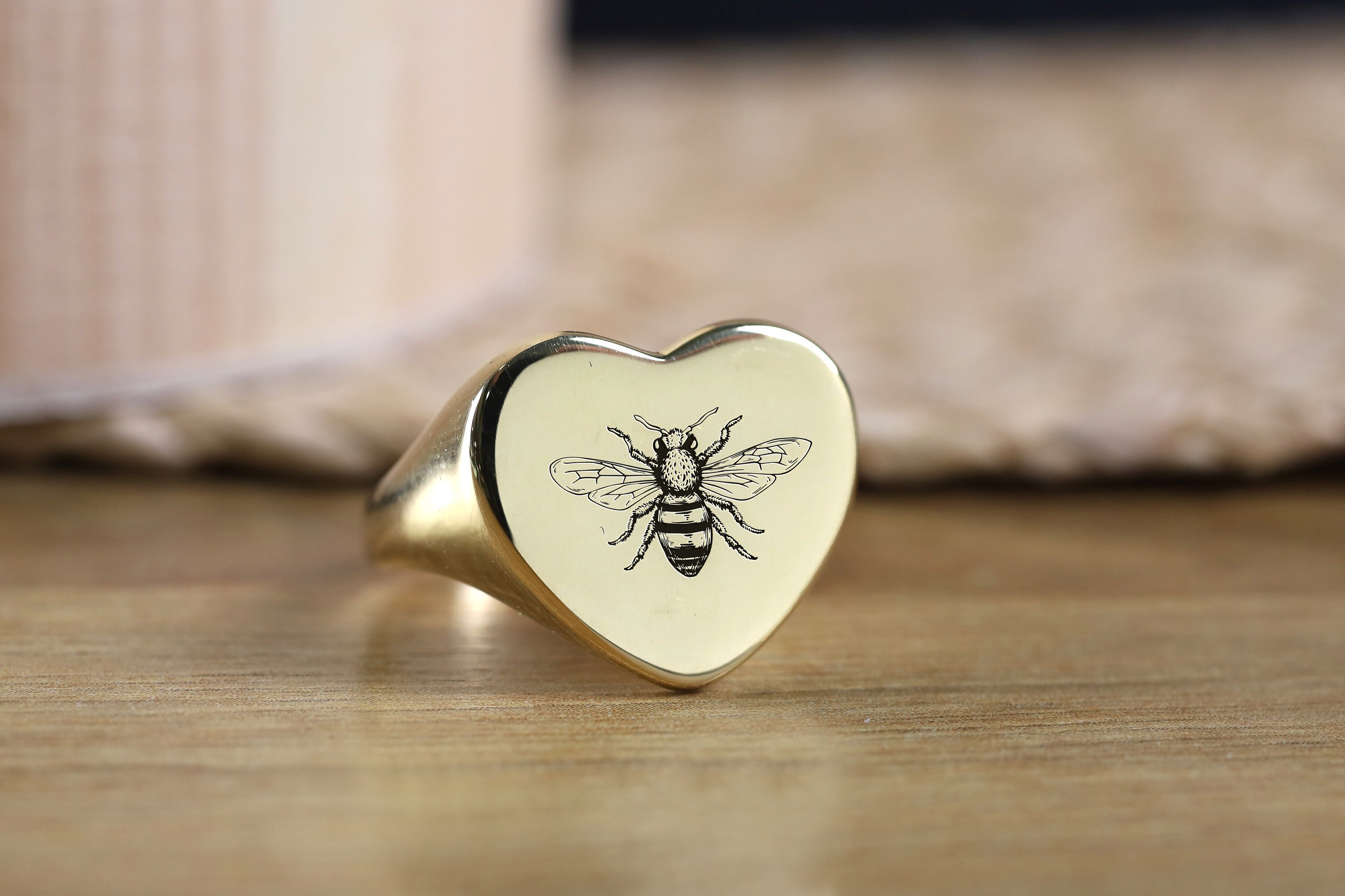 Bee Gold Signet Ring · Hand Drawn Animals Ring · Engraved Bee Ring ...