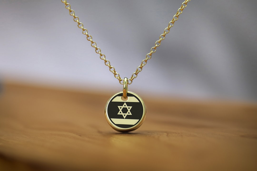 14k Gold Israel Flag Signet Necklace · Round Pendant Necklace ...