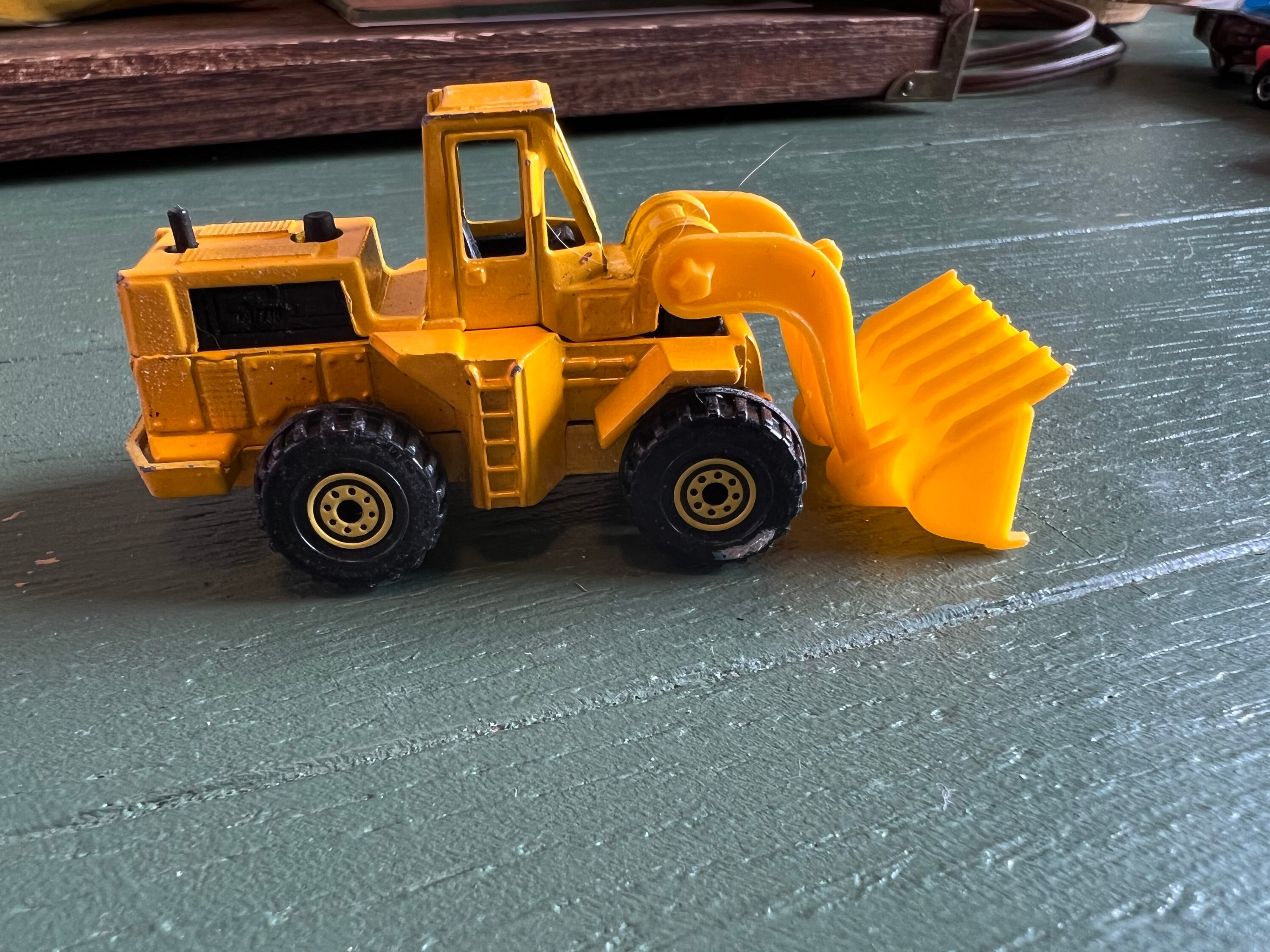 Hot Wheels Wheel Loader