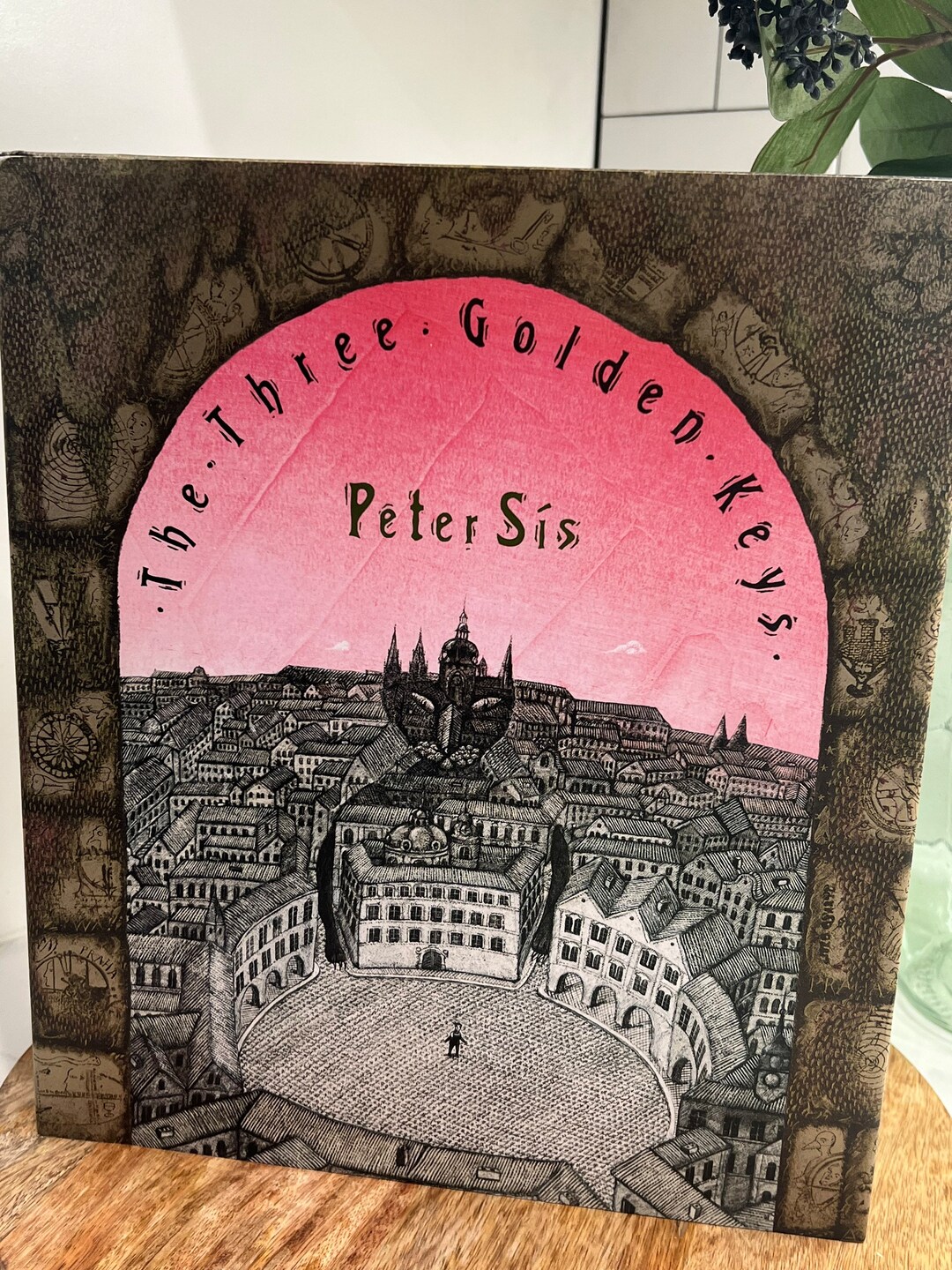 Vintage the Three Golden Keys by Peter Sis 1994 Printed in Italy ...