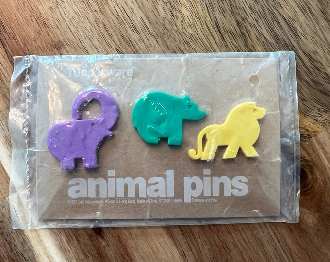 1993 Tupperware Plastic Animal Pins Elephant Bear Lion Dealer Pins ...