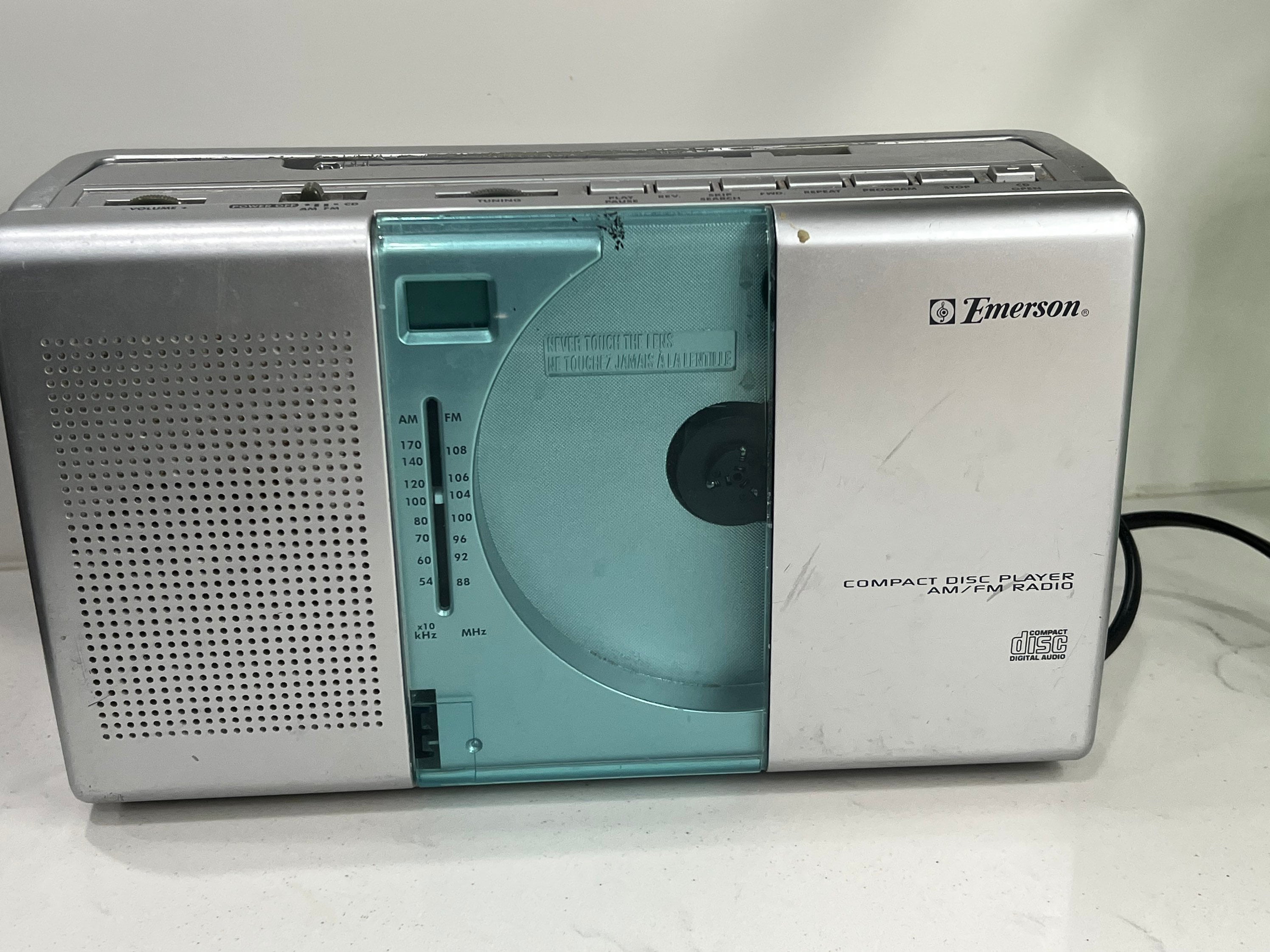 Guess The 90s Electronics Cd Player
