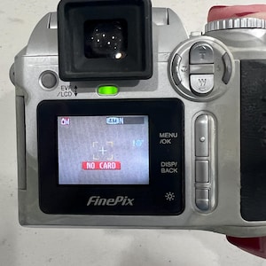 Fujifilm Finepix S3100 4MP Digital Camera With 6x Optical Zoom Silver ...