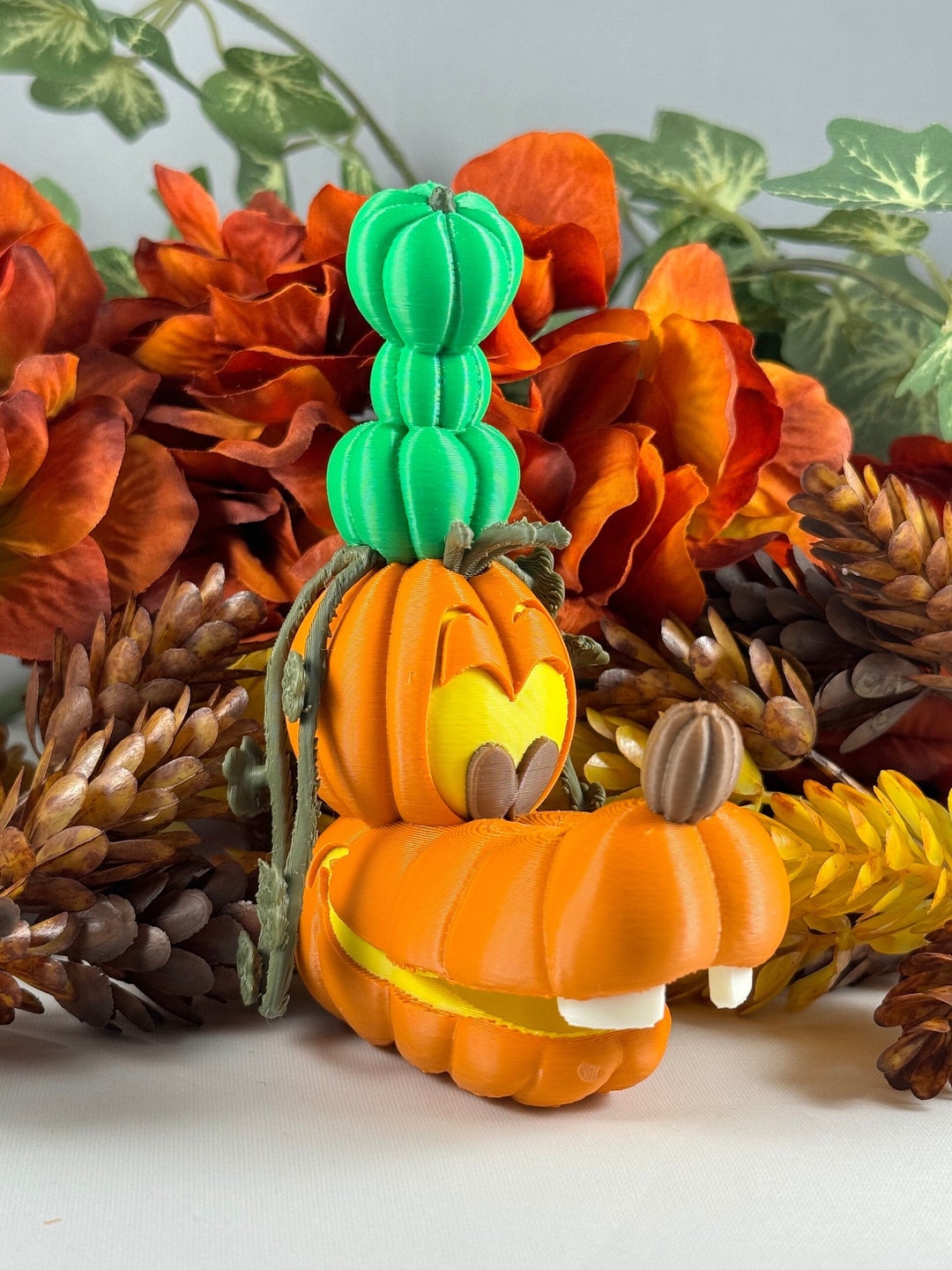 Fab 5 Disneyland Entrance Gate Goofy Pumpkin Halloween Decoration - Etsy