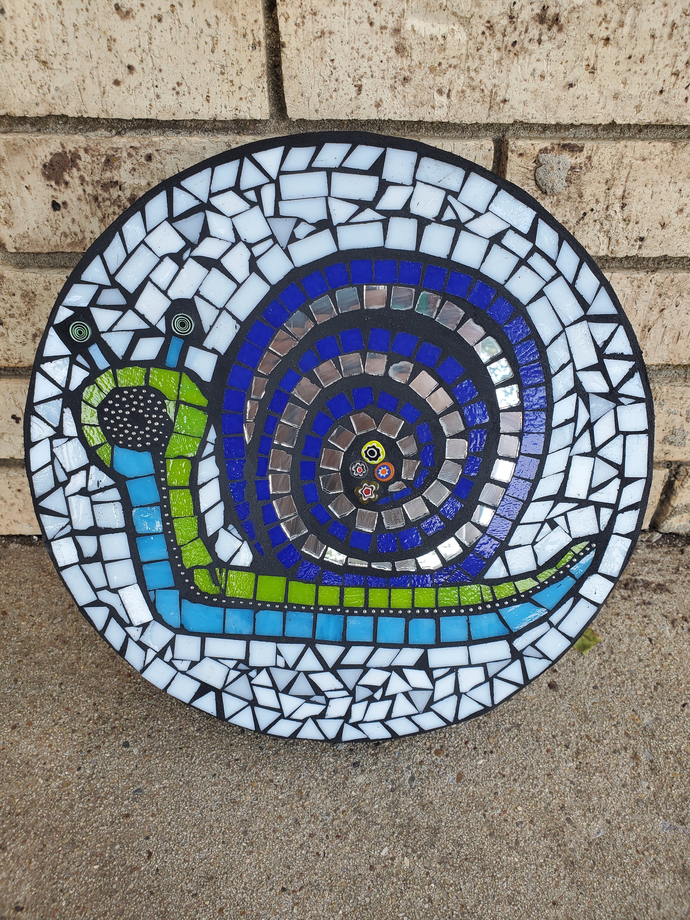 Snail Mosaic Garden Stone - Etsy