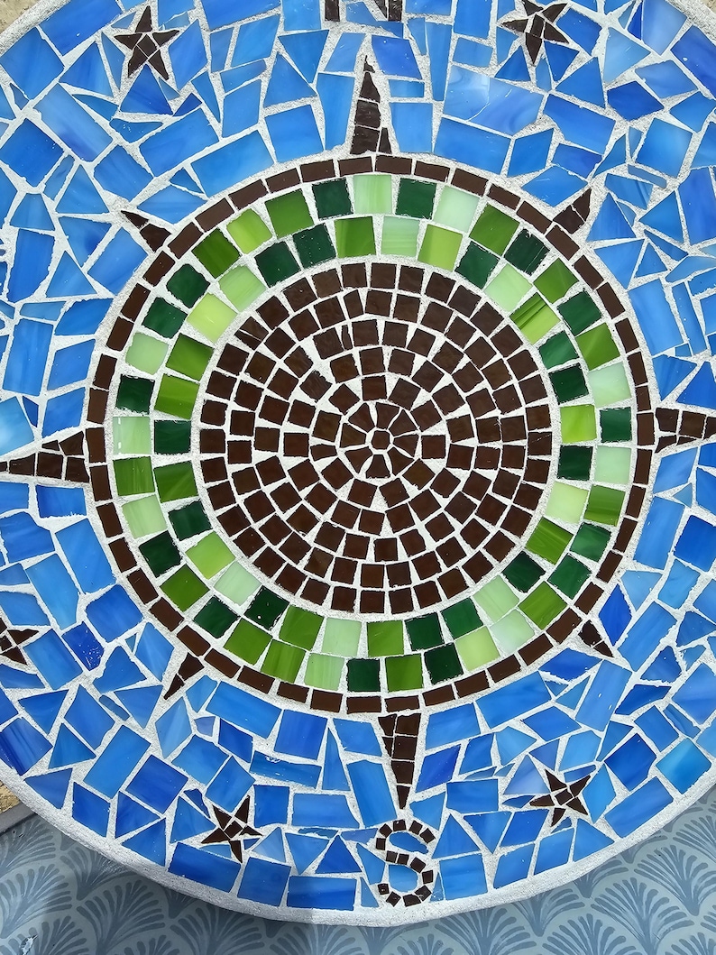 Customizable Compass Mosaic Garden Stone - Etsy