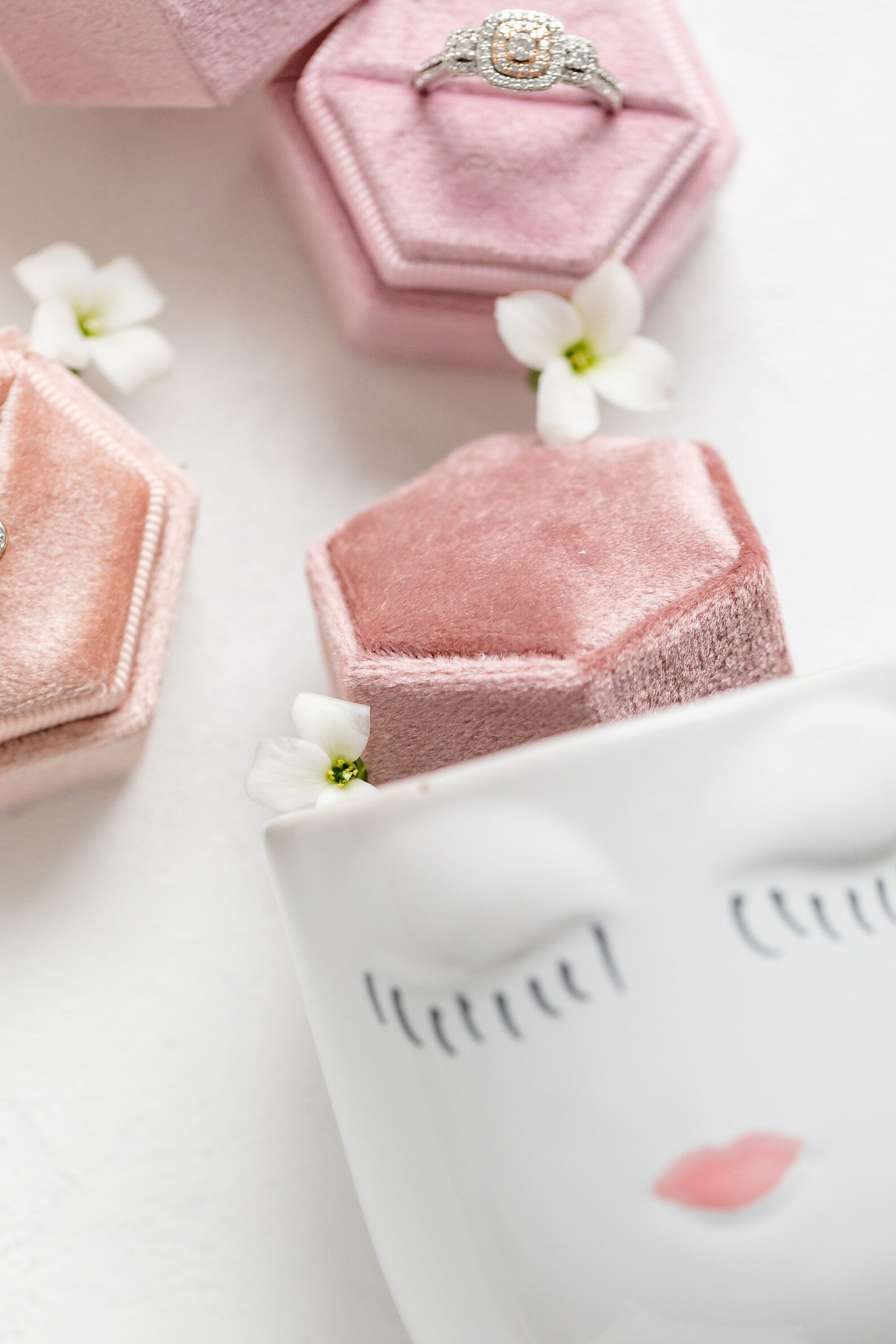 Mauve Pink Velvet Wedding Ring Box Jewelry Ring Box Single | Etsy Canada