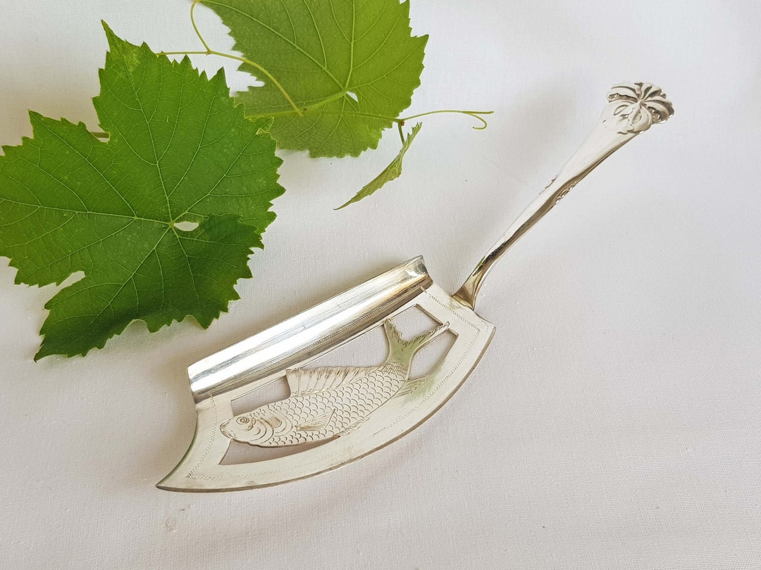 Vintage Fish Server. Antique Fish Spatula/knife for Fish. Silverplated ...