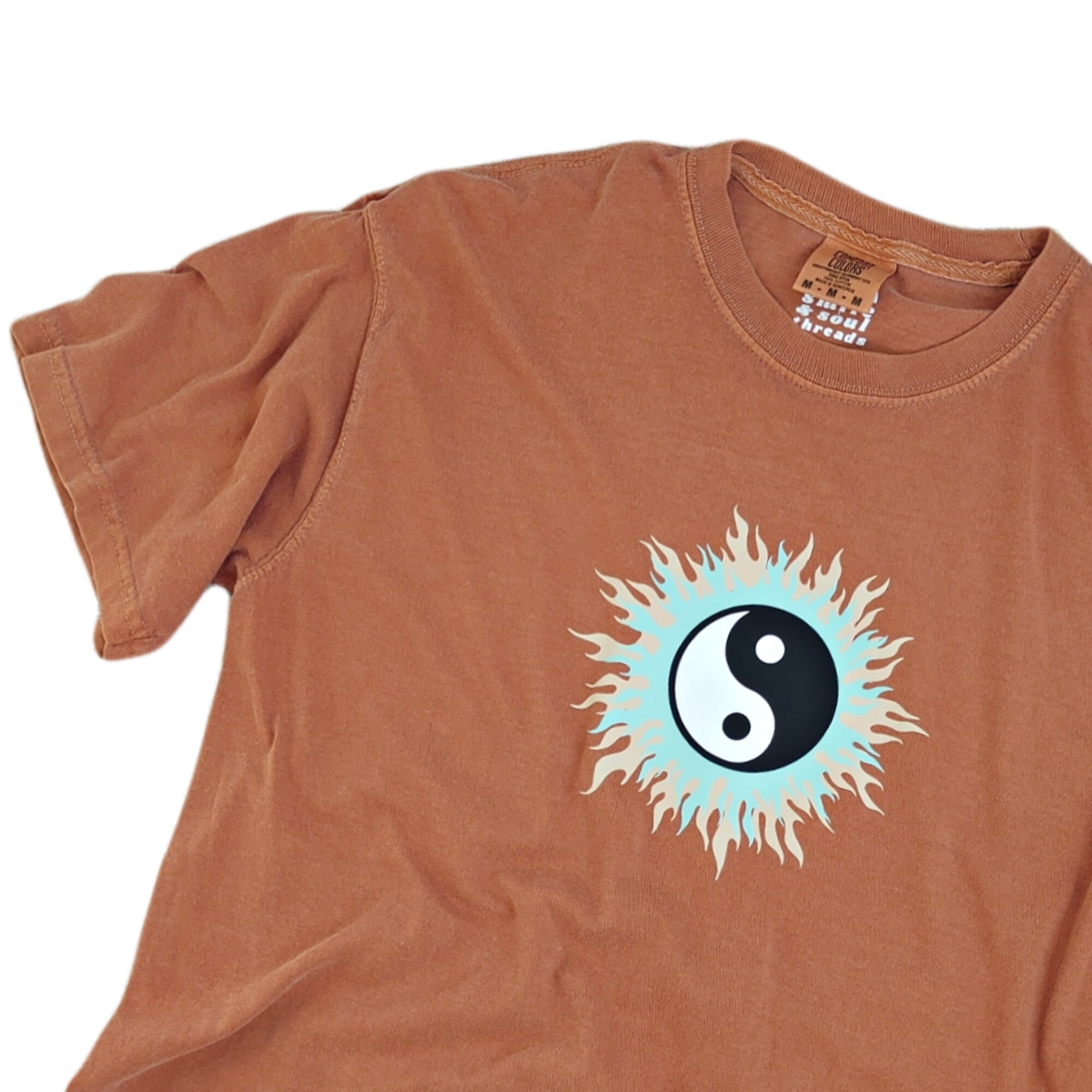 Comfort Colors Yin Yang Tshirt Trendy Tops Trendy Clothes Tshirt Women ...