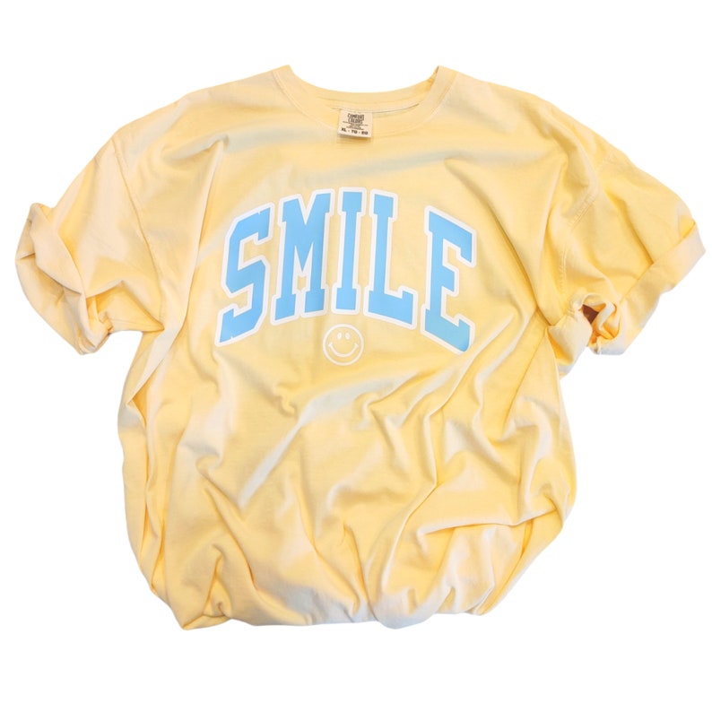 Smile Tshirt Smiling Face T Shirt Preppy Clothes Preppy - Etsy