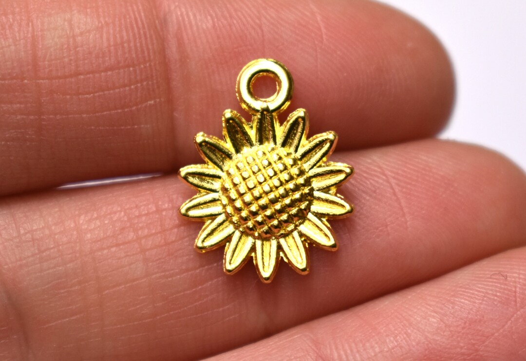 10 Gold Sunflower Charms, Metal Flower Charms or Pendants - Etsy