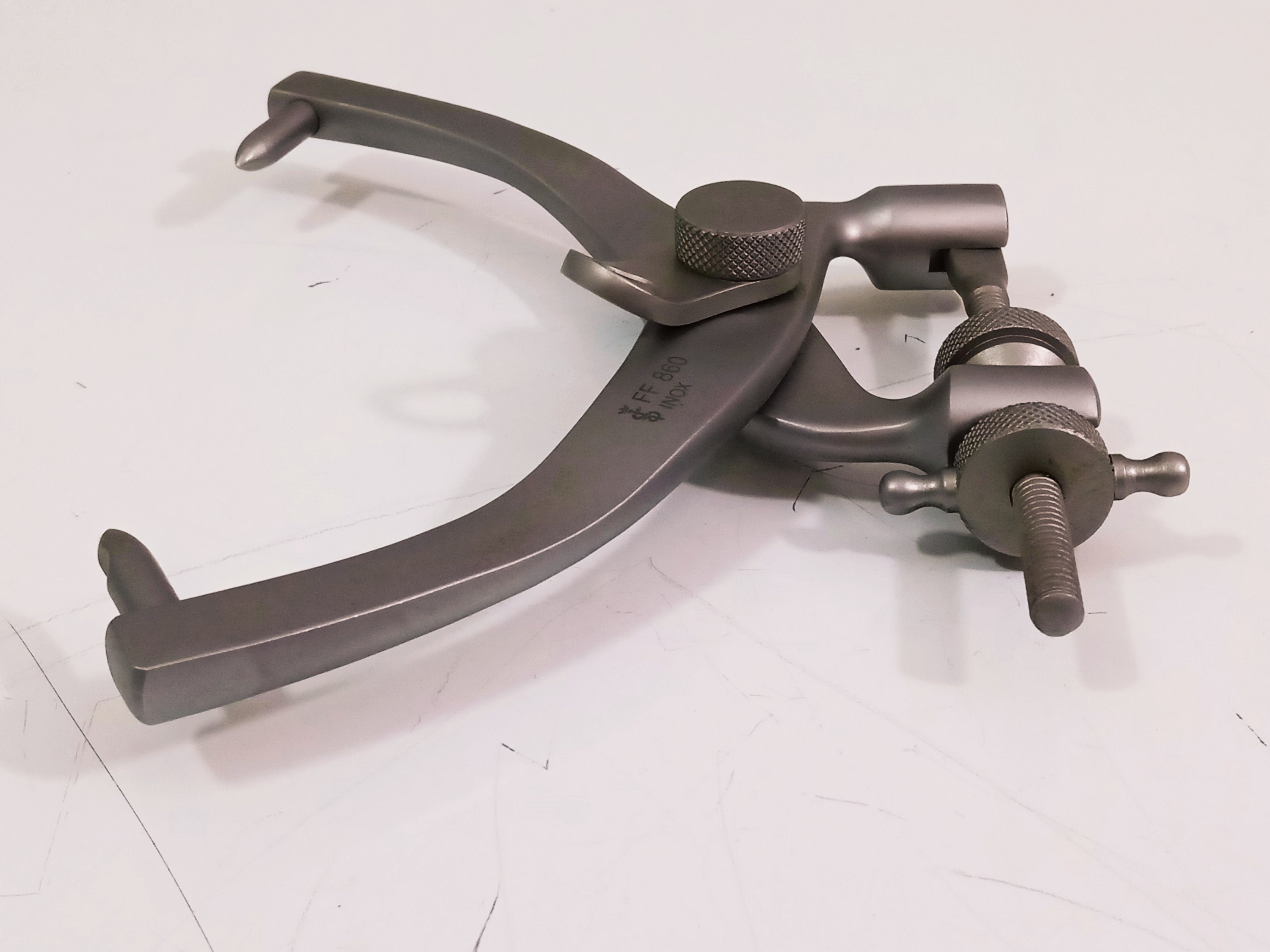 SKULL LIFTING BRACE Medical Tool Hospital Equipment - Etsy