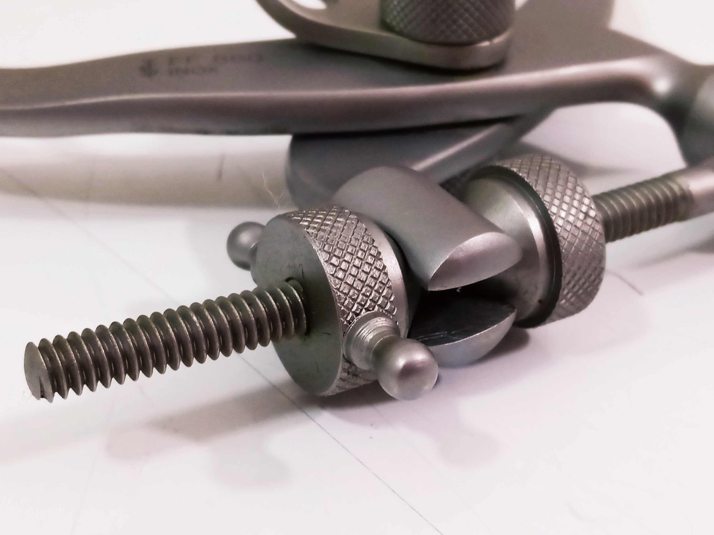 SKULL LIFTING BRACE Medical Tool Hospital Equipment - Etsy