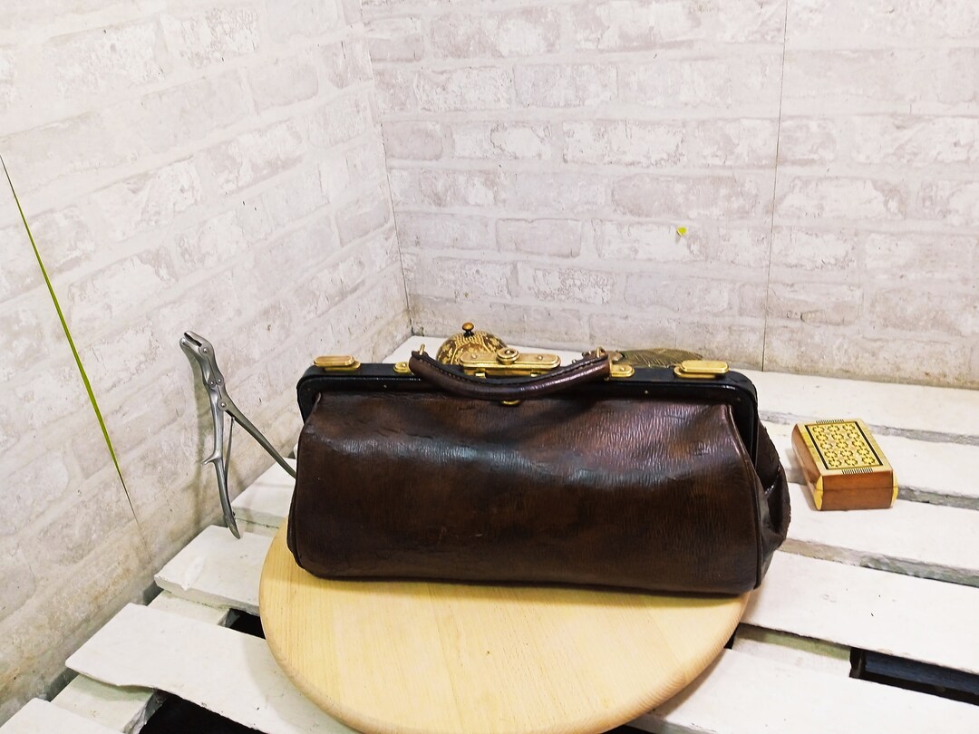 Retro Doctor's Bag, Vintage Locking Medical Bag, Antique Leather ...