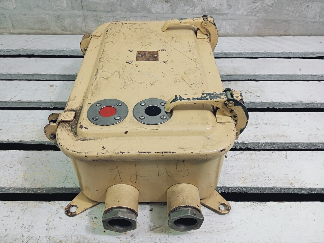 BOAT SWITCH Polish Boat Switch COLLECTORS Boat Switch - Etsy