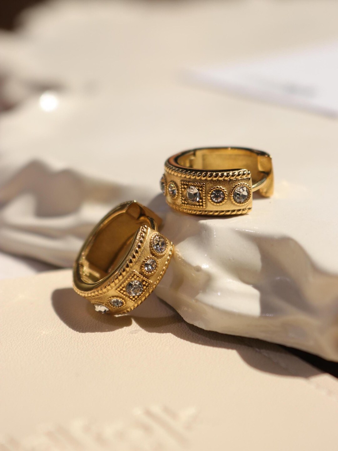 Vintage Style Textured Gold Hoop Earrings, Small Gold Hoop Earrings ...