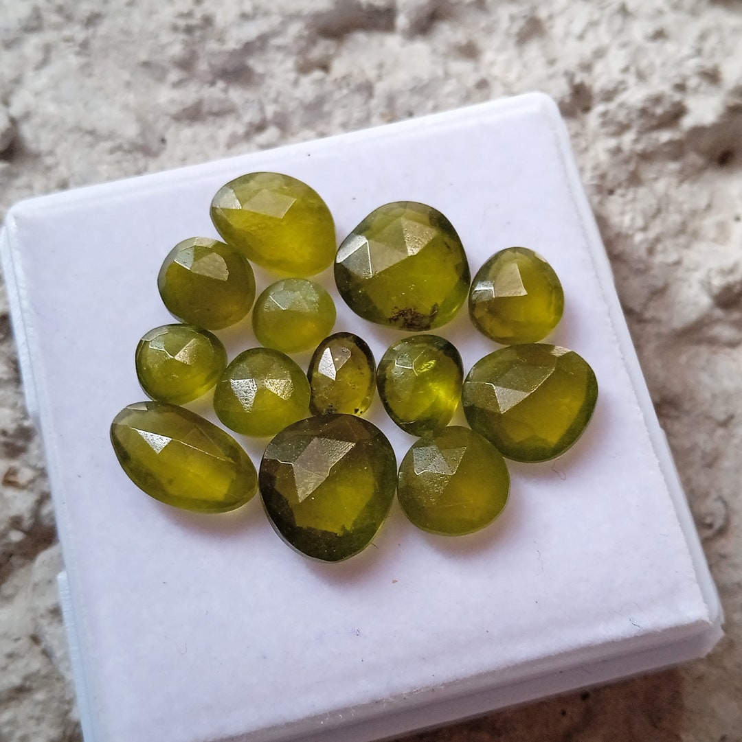 13 Piece Natural Vessonite Rose Cut Both Side, 19 Carats Top Green ...