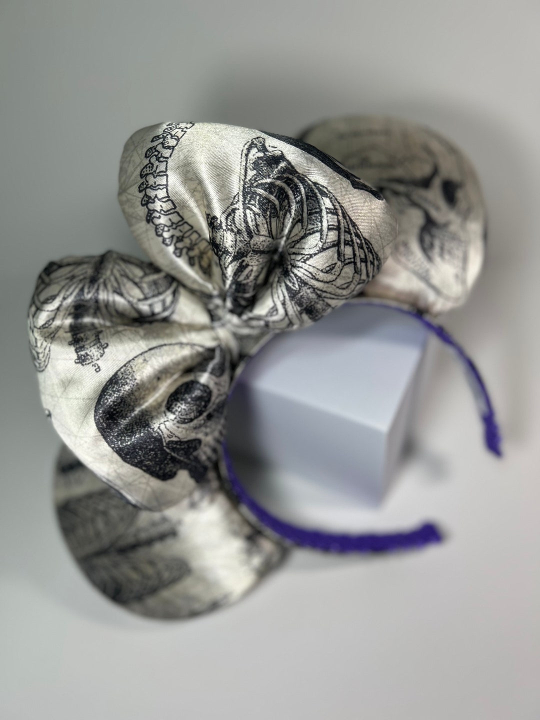 Minnie Mouse Skeleton Sketch Ears - Black and White - Etsy