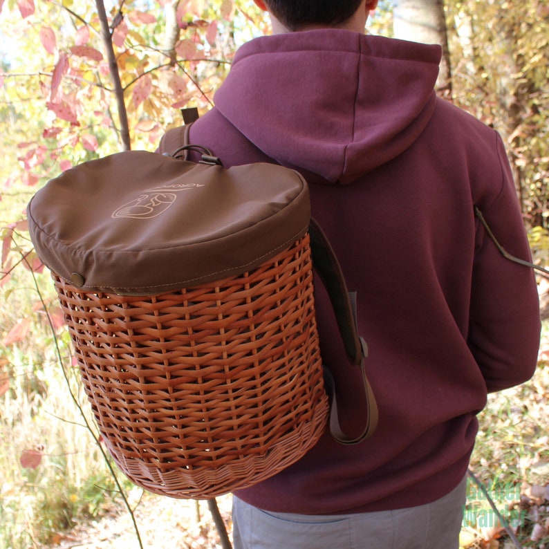Wicker Foraging Basket Backpack – Mushroom Picking Rucksack for Hunting ...