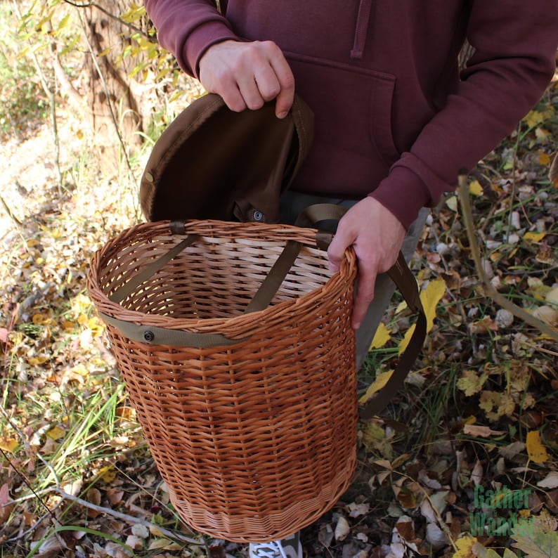 Wicker Foraging Basket Backpack – Mushroom Picking Rucksack for Hunting ...