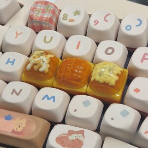 Handmade Clay Pineapple Bun Keycap: Simulated Food Keyboard Accessory ...
