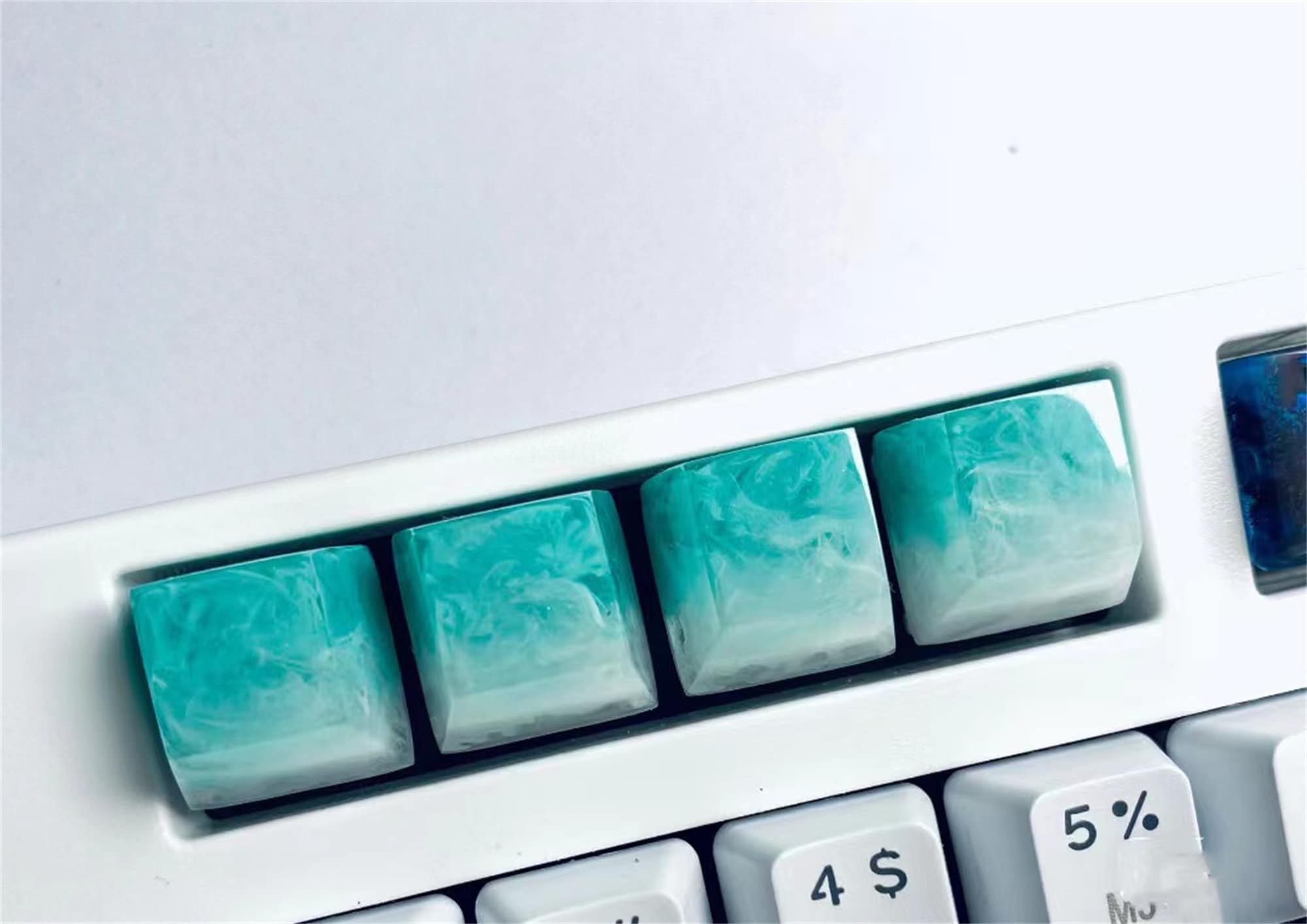 Green Cloud Resin Spacebar Keycap: Custom Handmade MX Cherry Keyboard ...