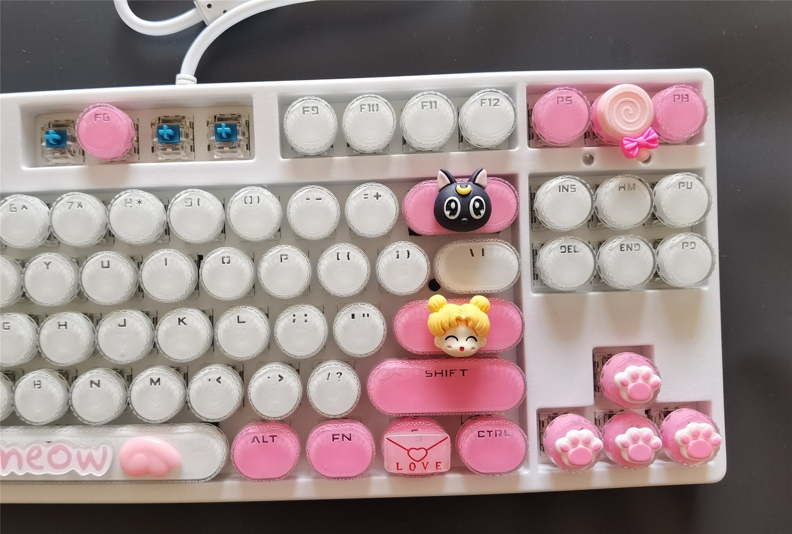 White Light Handmade 3D Cat Key Cap Gaming Working Keyboard - Etsy