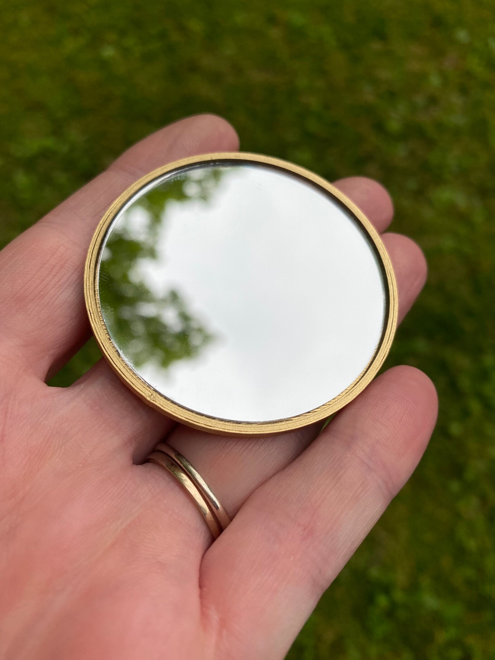 Dollhouse Miniature Mirror, Round Vanity Mirror - Etsy
