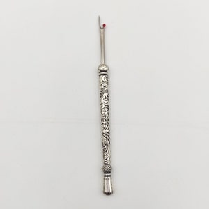 Elegant Engraved Seam Ripper in Vintage Style - Sewing Essential - Etsy