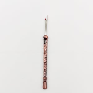 Elegant Engraved Seam Ripper in Vintage Style - Sewing Essential - Etsy