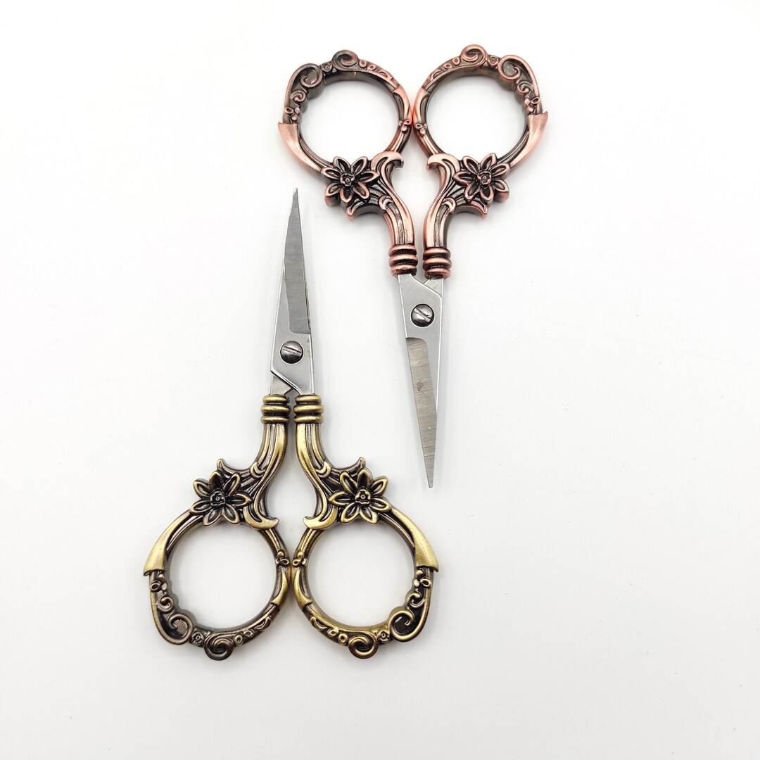 Unique Daisy Embroidery Scissor - Essential for Needlework - Etsy
