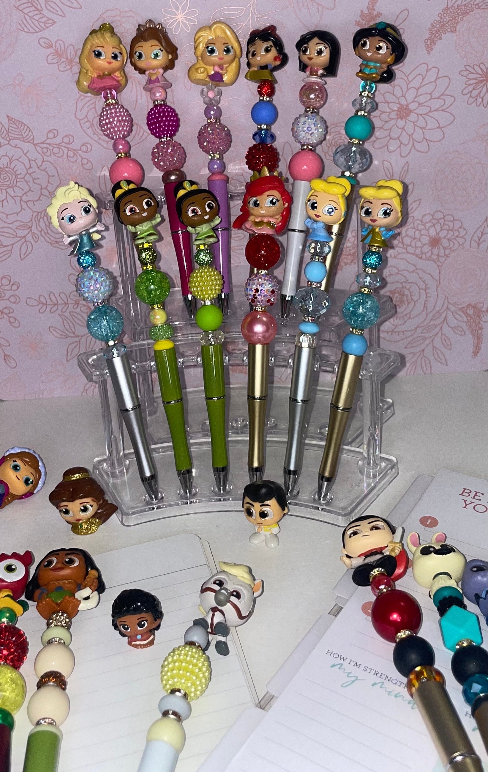 Character Pen Beaded Character Pen Beaded Disney Doorable Pen ...