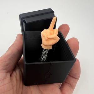 Surprise Middle Finger Box (4 Pack) - Spring Activated Middle Finger ...