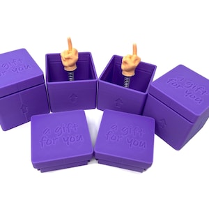 Surprise Middle Finger Box (4 Pack) - Spring Activated Middle Finger ...