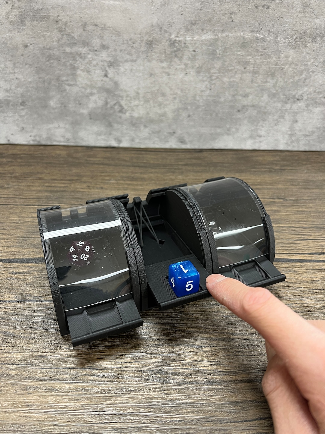 Multi Functional Dice Popper / Catapult - (3 Pack) - (random 7PCS D20 ...