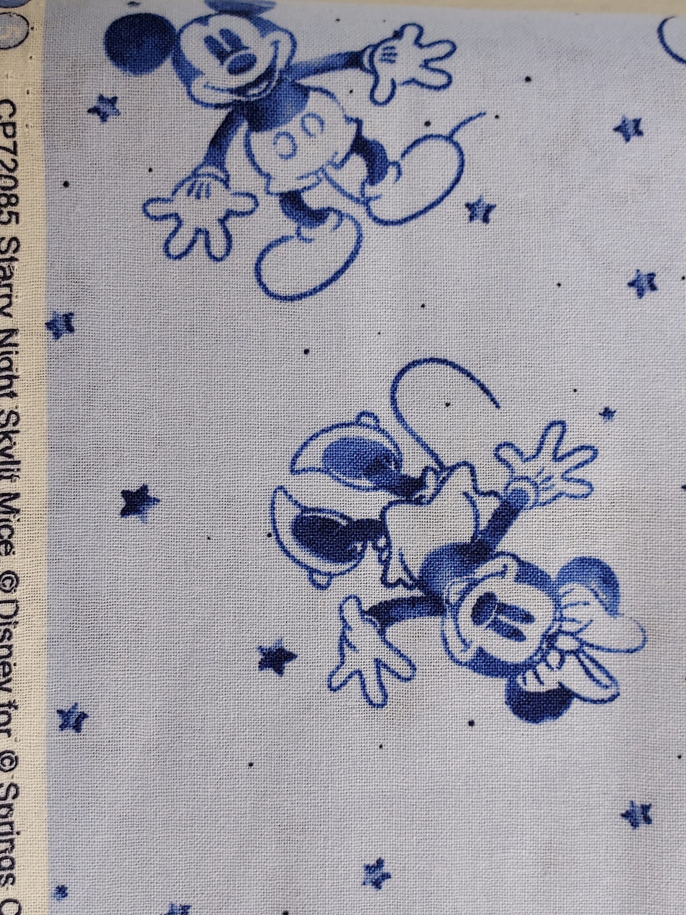 Mickey and Minnie Mouse Starry Night Fabric: 100% Cotton - Etsy