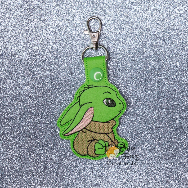 Cute Alien Dog Sweetheart Little Green Monster Vinyl Keychain | Etsy